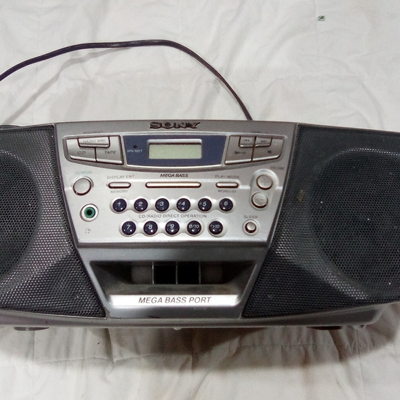 Sony | Portable Audio & Video | Sony Silver And Black Cd Radio Boombox ...